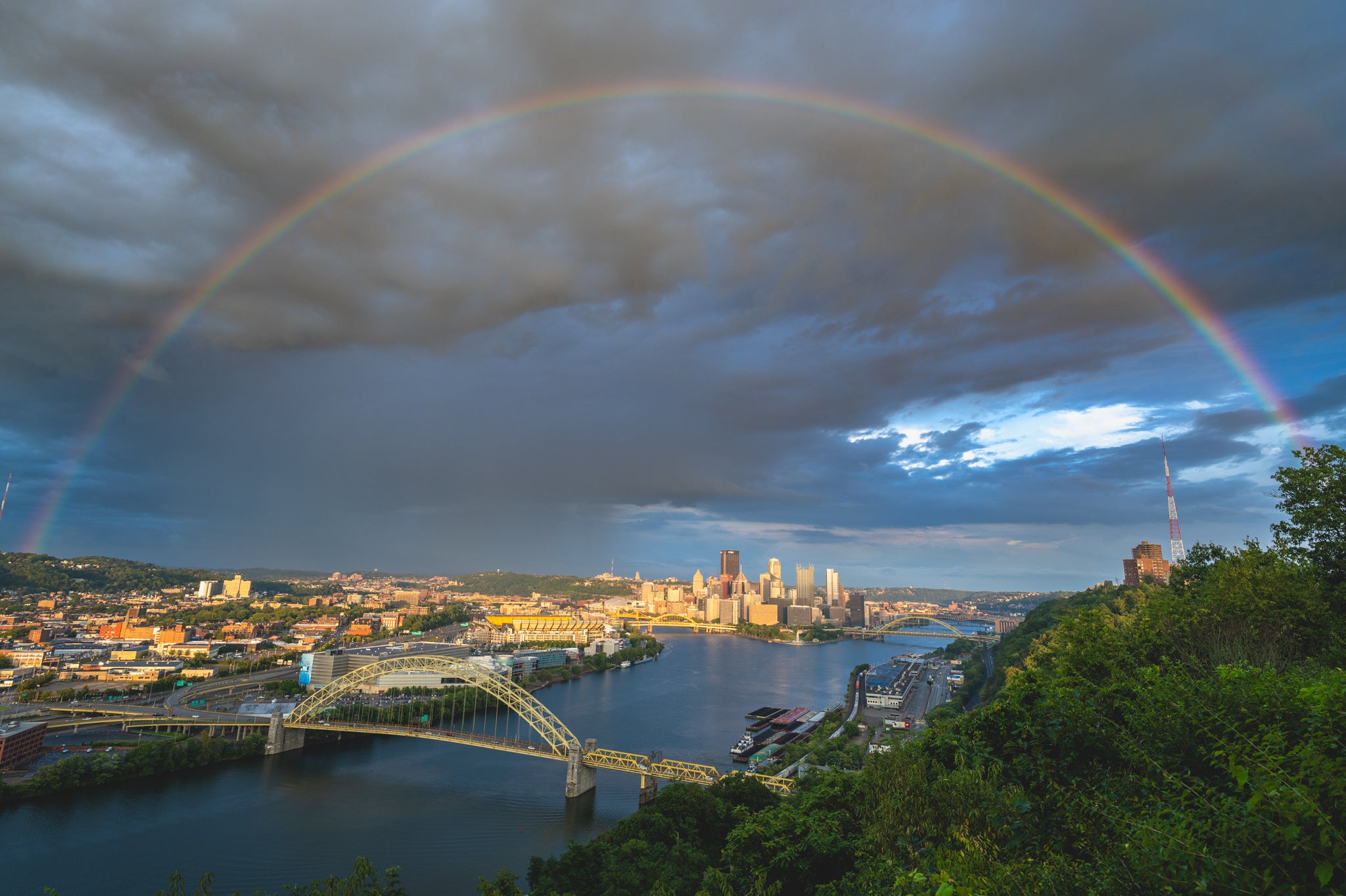 Pittsburgh Rainbows – Dustin McGrew Photography